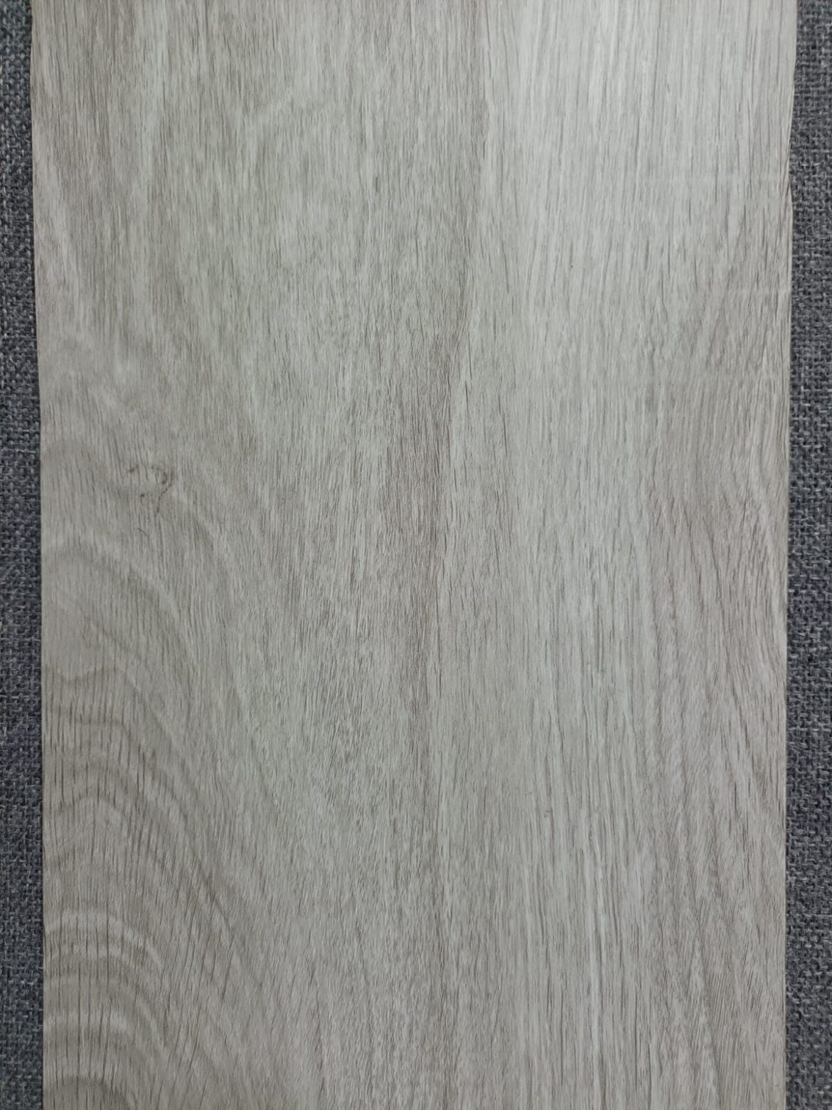 Piso Vinilico LVT Roble Gris | 2.5MM | Melavinyl